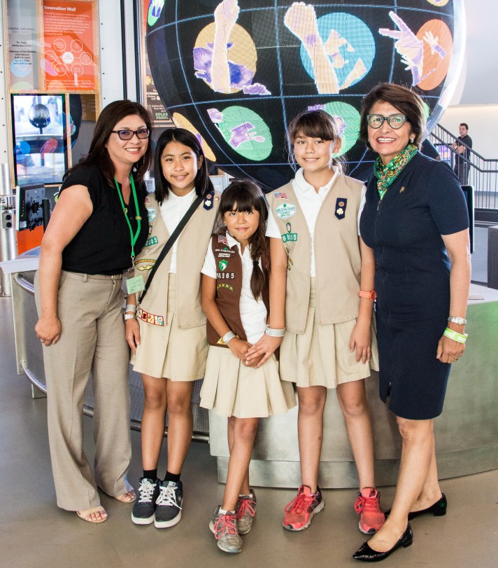 Guide to Girl Scout Uniforms – GSCCC Blog